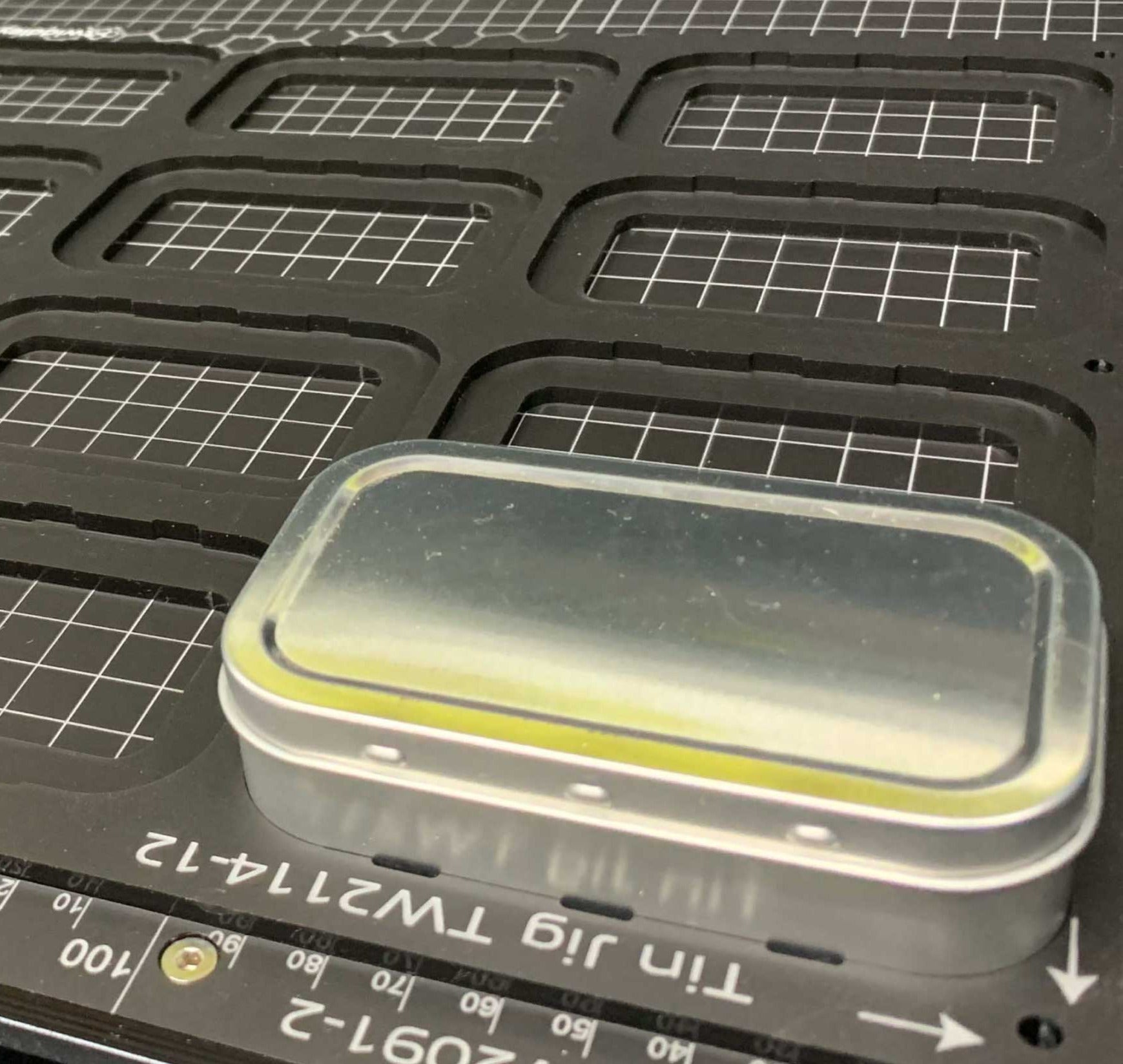 Tin Jig - 56mm x 94mm Hinged Tins 'Tinware T2105' for A4 Flatbed Print